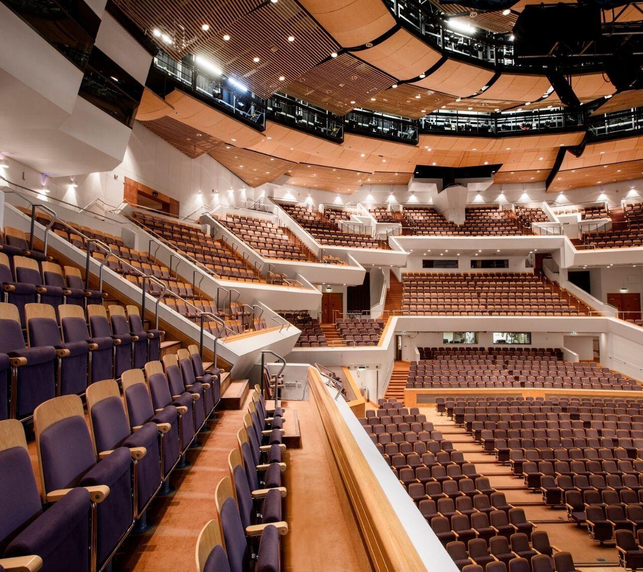 Waterfront Hall - Gilbert-Ash