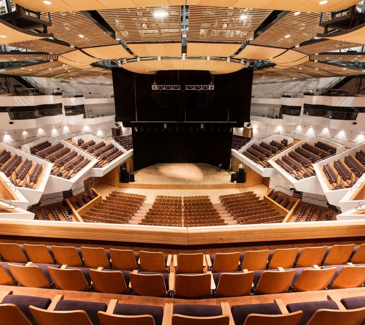 Waterfront Hall - Gilbert-Ash